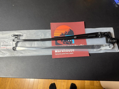 Genuine TOYOTA OEM YARIS Front Wiper Arm RHD 85211-52391 | eBay