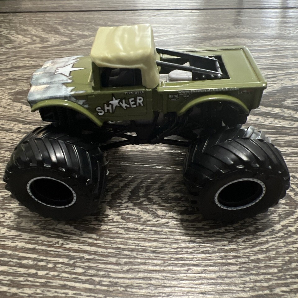 2021 Spin Master Monster Jam Saigon Shaker Series 16 Arena Favorites ...