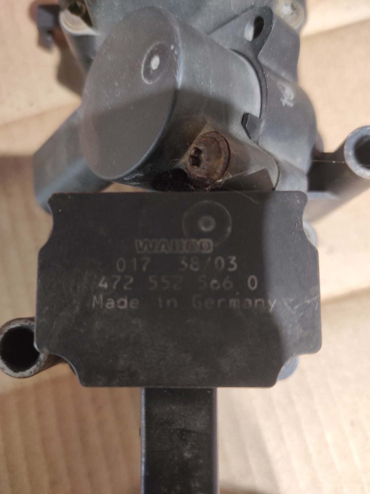 Genuine BMW E53 X5 Rolls-Royce Phantom Solenoid Valve Unit For Air ...