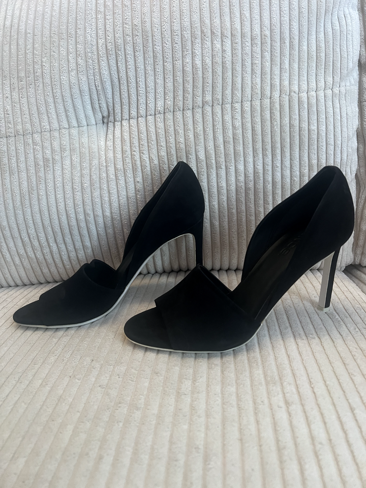 $365 NEW VINCE Black Suede White Bottom Thick Strap Heels Size 37 | eBay