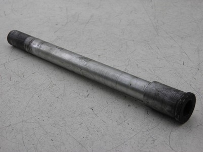 FRONT WHEEL AXLE - KAWASAKI ER-6 ER6 N 650 ( 2005 - 2009) | eBay