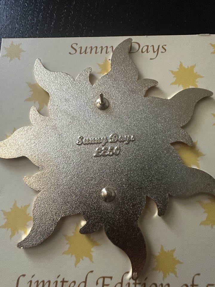 Disney’s Tangled Rapunzel Pin Sunny Days Fantasy Pin Pascal Sun LE 50 ...