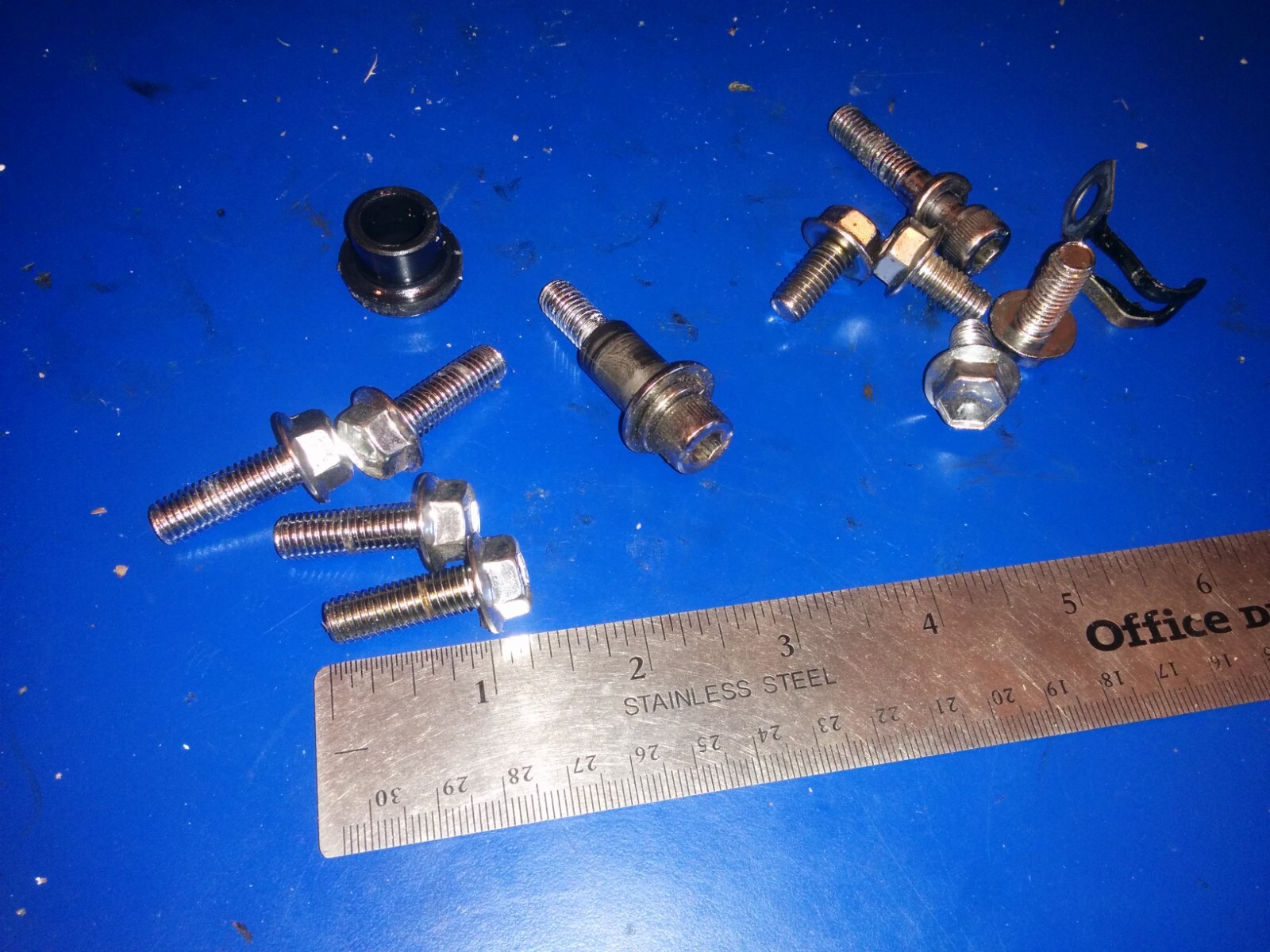 01550-08257 cc BOLTs 09117-08087 starter screws suzuki dt100 100hp 90hp ...