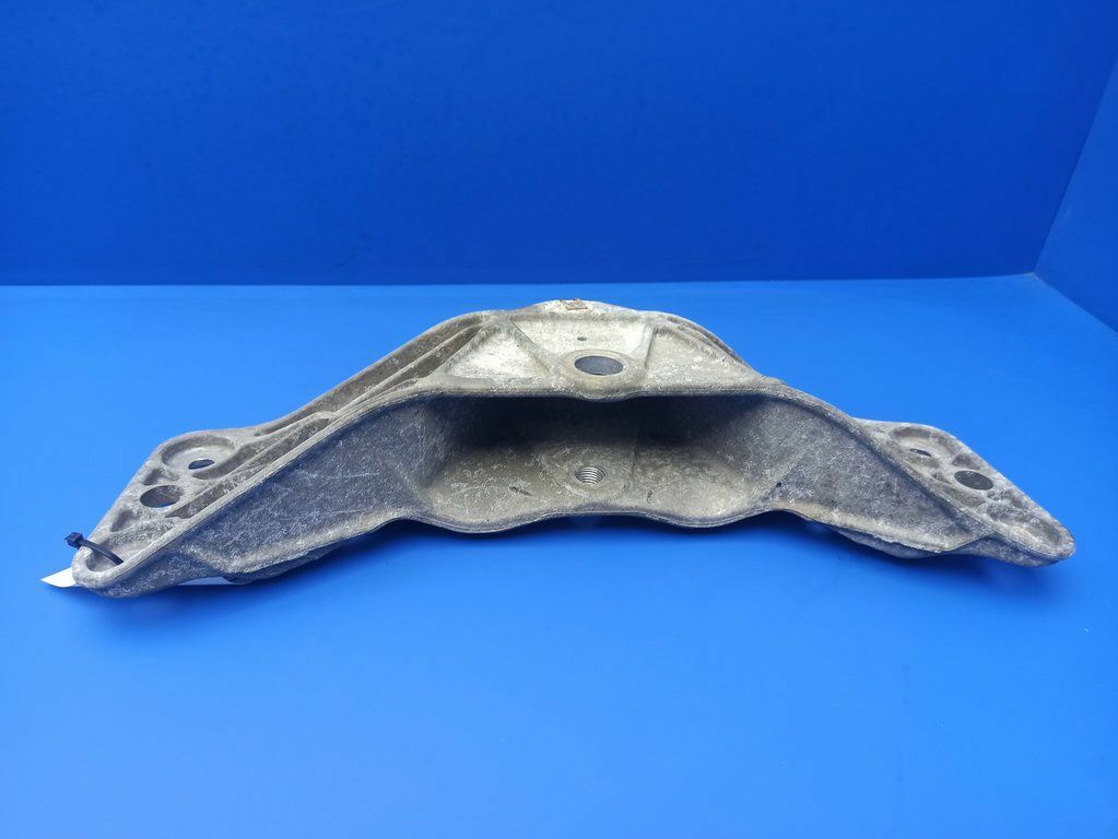 BMW 7 (E65 - 66) (2000 - 2008) 2005 Gearbox mounting bracket 6759680 ...