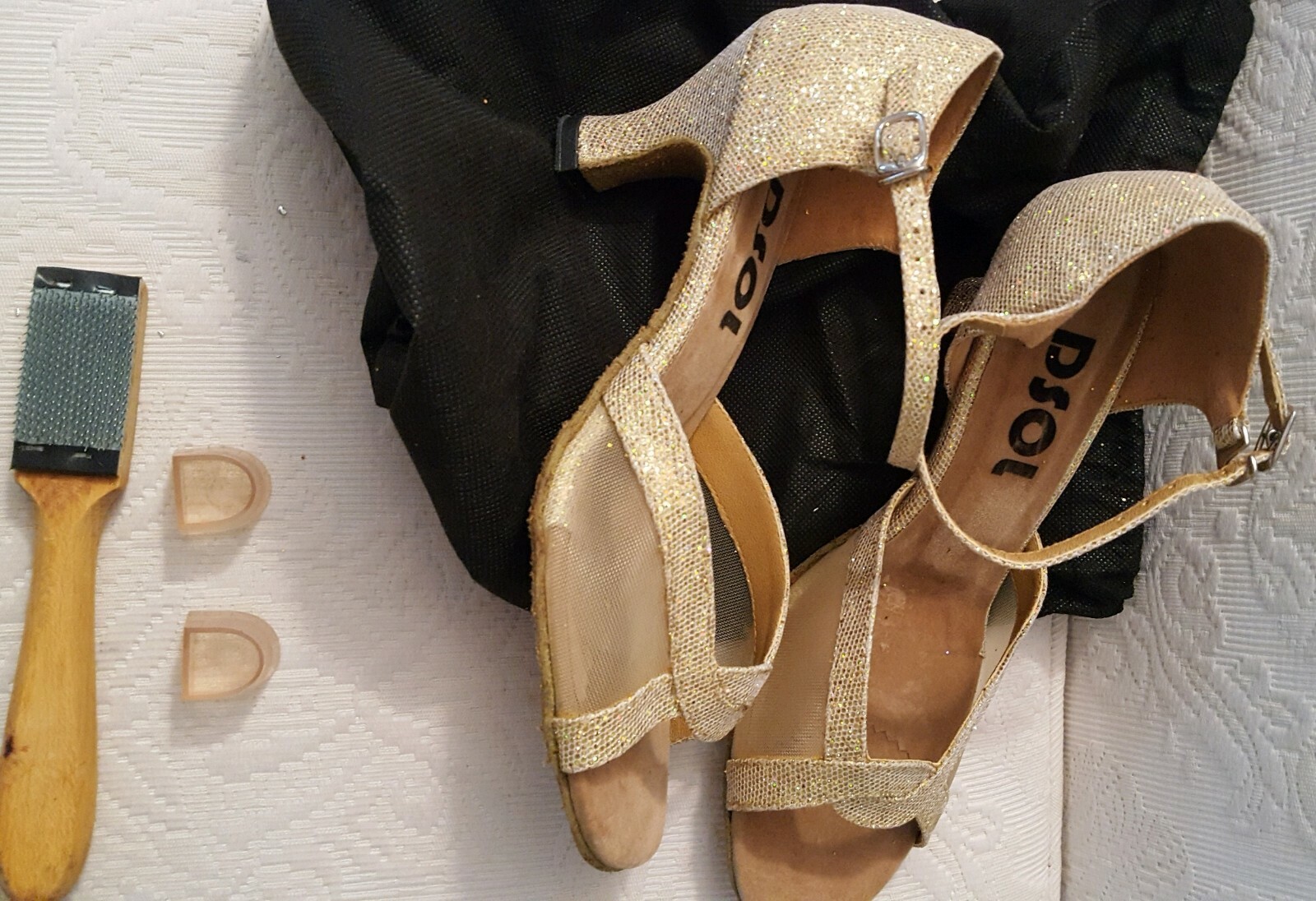 Ballroom dance shoes DSOL gold sparkle open toe 7.5 2.5" heel brush ...