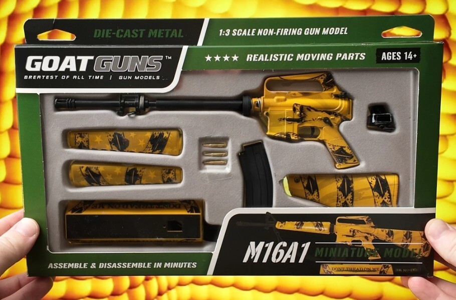 Goat Guns 1/3 Scale Die Cast Special Edition M16A1 'Don't Tread on Me ...