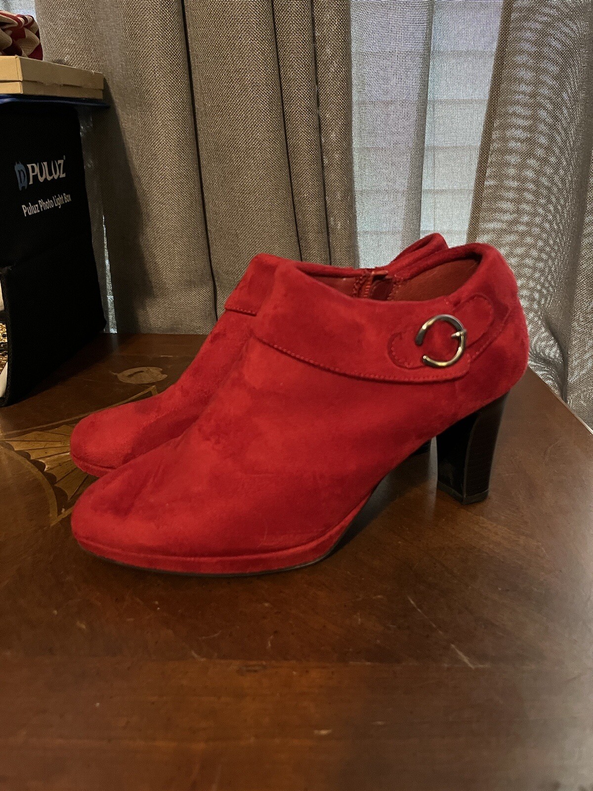 Red Suede Aubrey Lynn Ankle Boots/Booties Zip up Size… - Gem