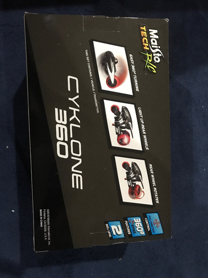 Maisto Tech R/C Stunt Series Remote Control Cycle Bike Cyklone 360 ...