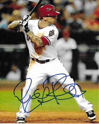 RYAN ROBERTS Autographed Signed 8 x 10 Baseball Photo Arizona ...