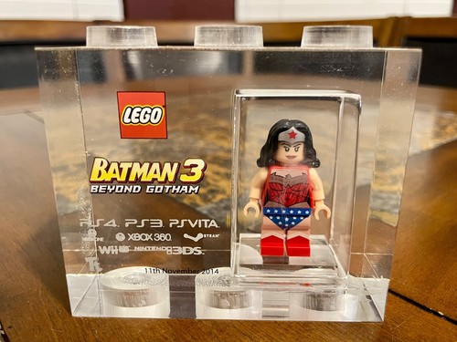 LEGO TT GAMES TROPHY BRICK DC WONDERWOMAN BATMAN 3 SDCC VERY RARE! | eBay