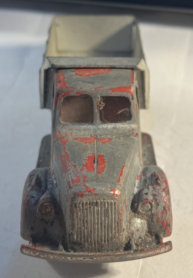 vintage tootsie toy dump truck Bad Paint Good Wheels Dump Body Is ...