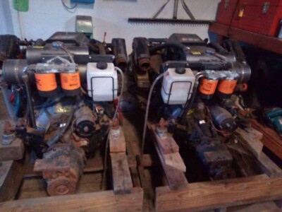 Marine Power 7.4L Marine Gas Engine 454 Marine Power Engine 330 HP PAIR ...