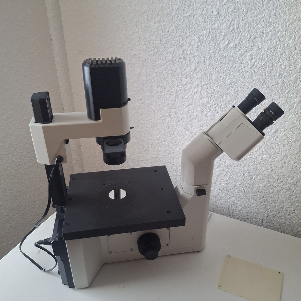 Leica / Leitz DMIL Inverted Phase Contrast Microscope with Objectives ...