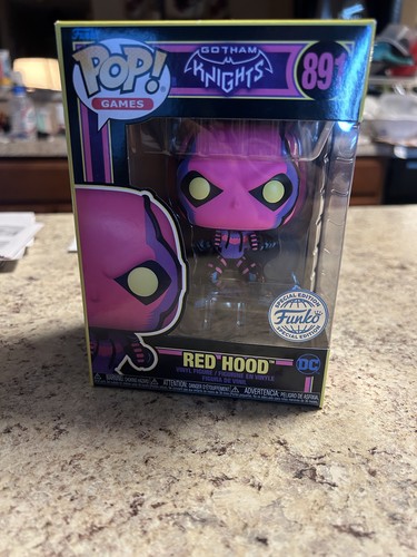 BLACKLIGHT RED HOOD FUNKO POP #891 GOTHAM KNIGHTS GAMESTOP EXCLUSIVE IN ...