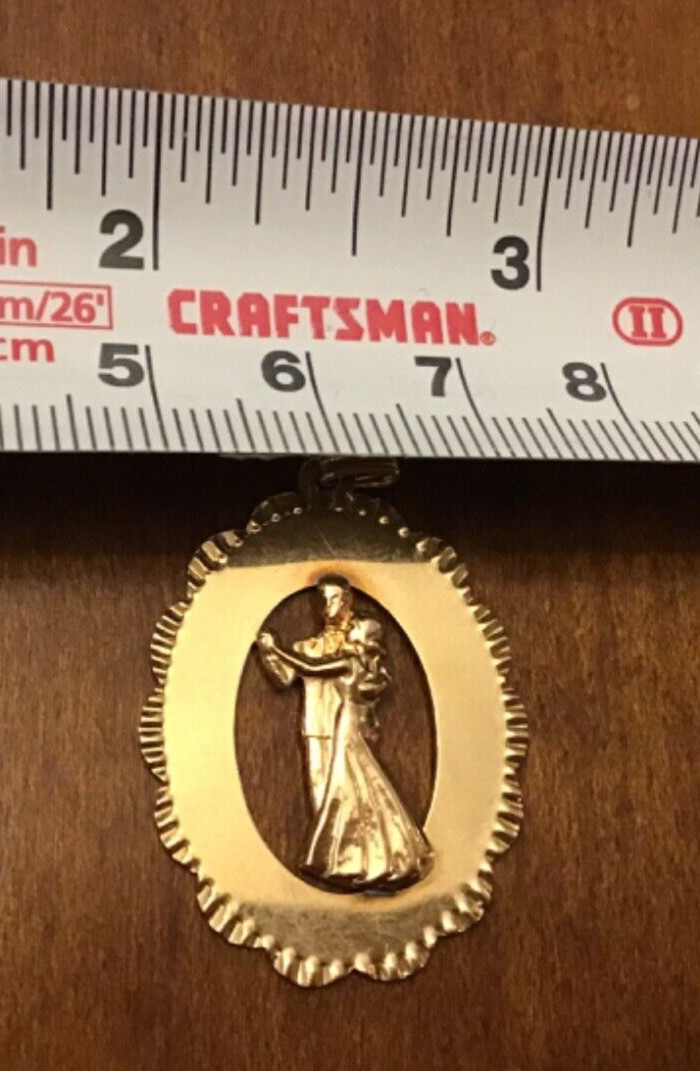 14k gold elegant dancing couple vintage charm - Gem