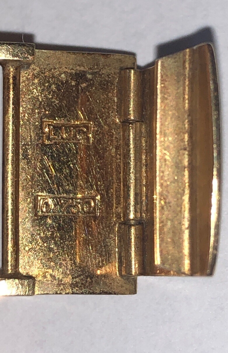 Chopard Geneve Vintage 18k Solid Gold Square Shaped Watch With Roman ...