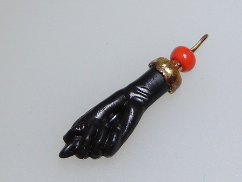 AZABACHE BLACK FIGA HAND GOLD PLATED BABY CHARM! | eBay