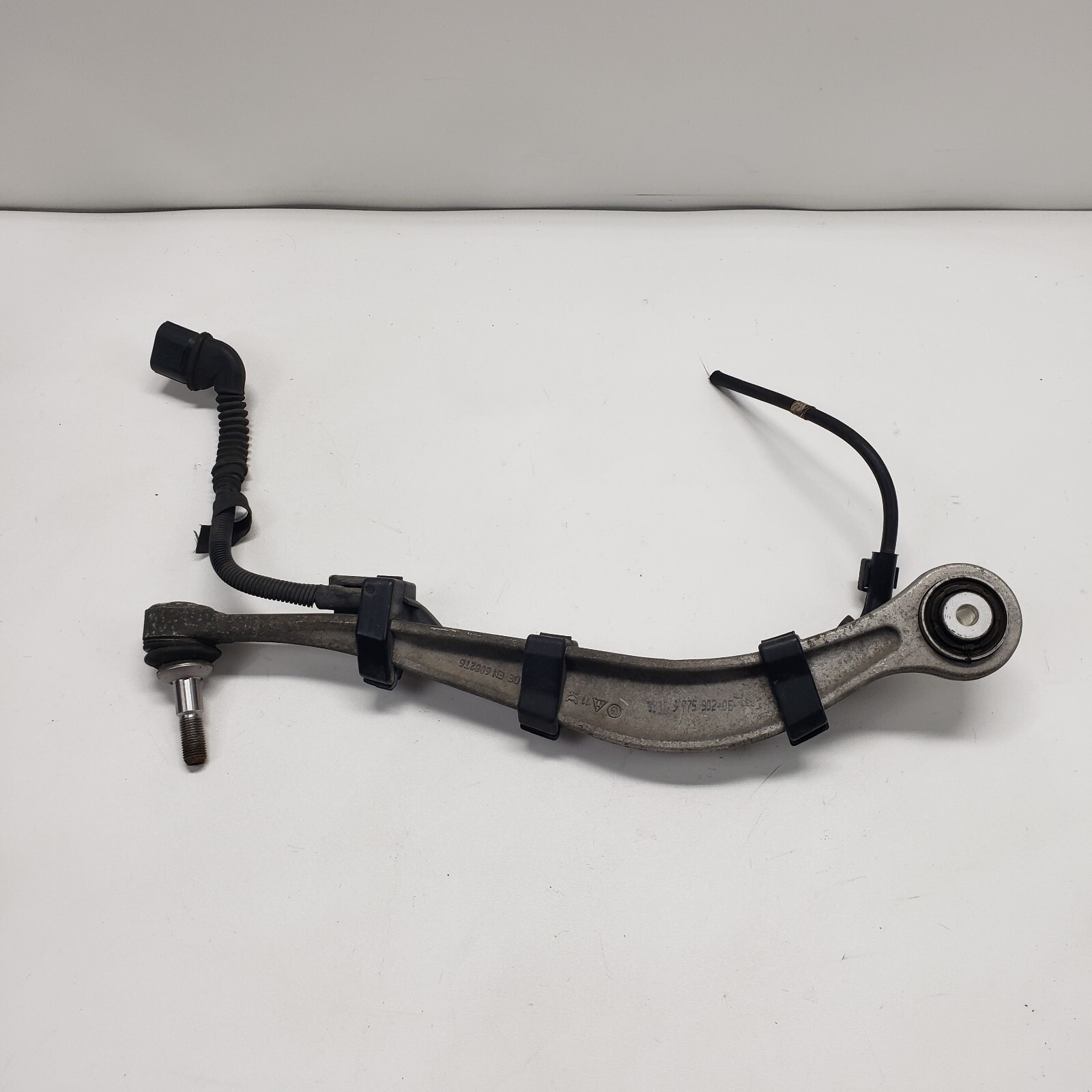 2011 - 2016 BMW 528i 535i 550i F10 Rear Right Pass Side Upper Control ...