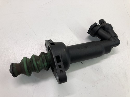 Kupplungsnehmerzylinder Nehmerzylinder VW Polo 9N Audi A2 Seat Ibiza ...