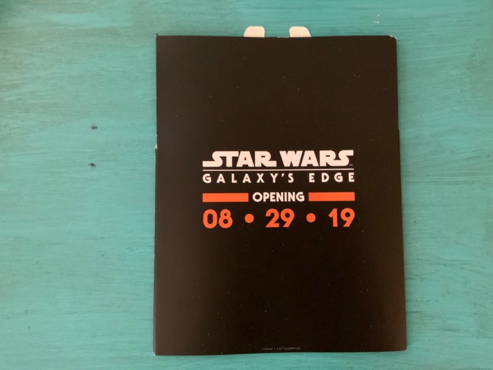 Disney Cast Exclusive Star Wars Galexy's Edge Disneyworld APertura ...