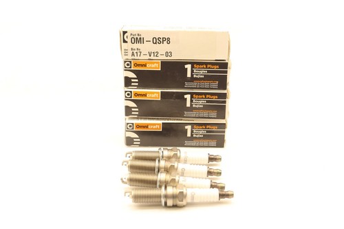 NEW Omnicraft Spark Plugs Set of 4 QSP-8 Acura BMW Chrysler Dodge Honda ...