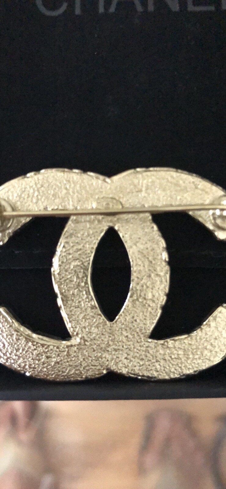 CHANEL BROOCH AUTHENTIC - Gem