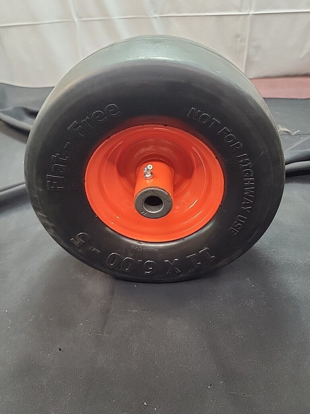 Flat Free Wheel Assembly 11x6.00-5-FITS 3/4" Axle-6" L HUB | eBay