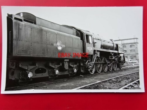 PHOTO BR CLASS 9F 92220 EVENING STAR AT SWINDON WORKS | eBay