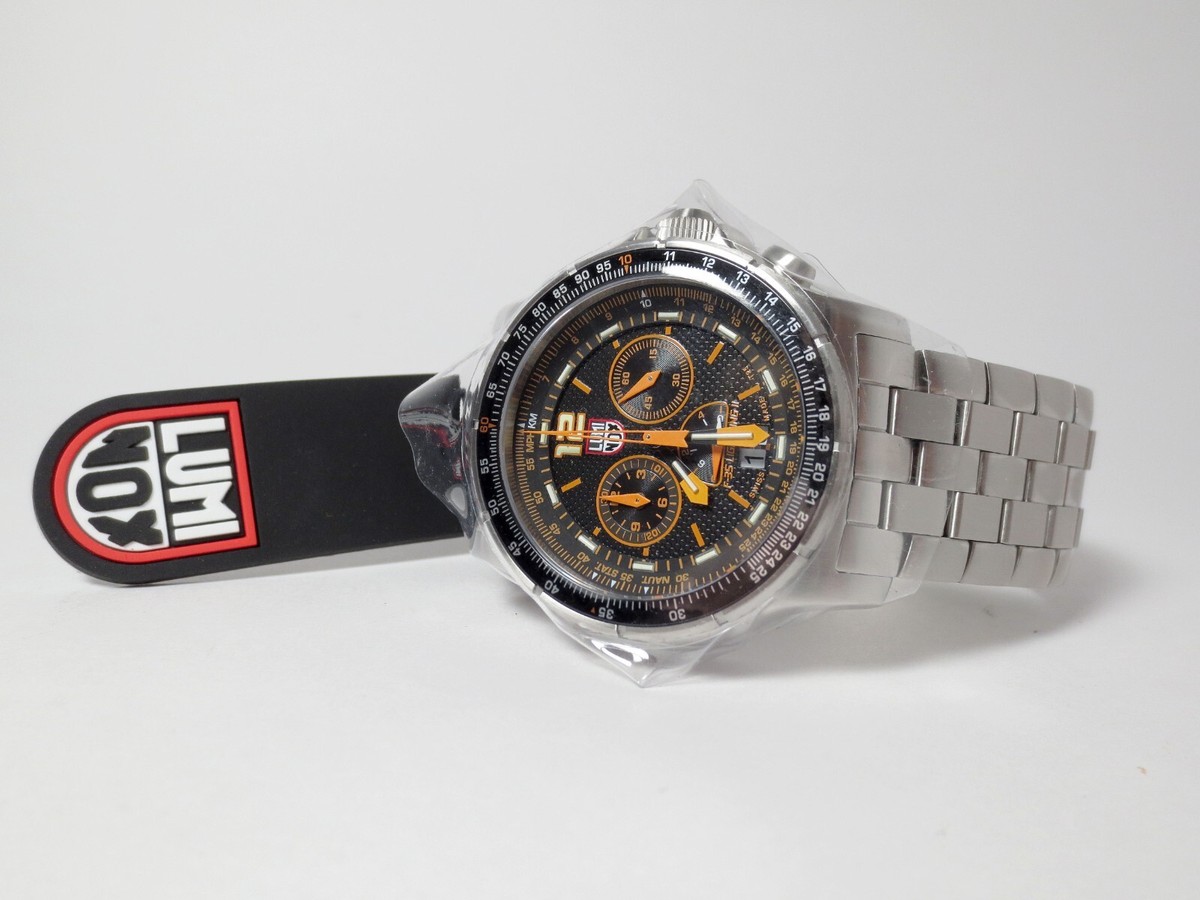 Luminox Lightning II F-35 Fighter Steel Chronograph Black Luminox Lightning II F-35 Fighter Steel Chronograph Black
