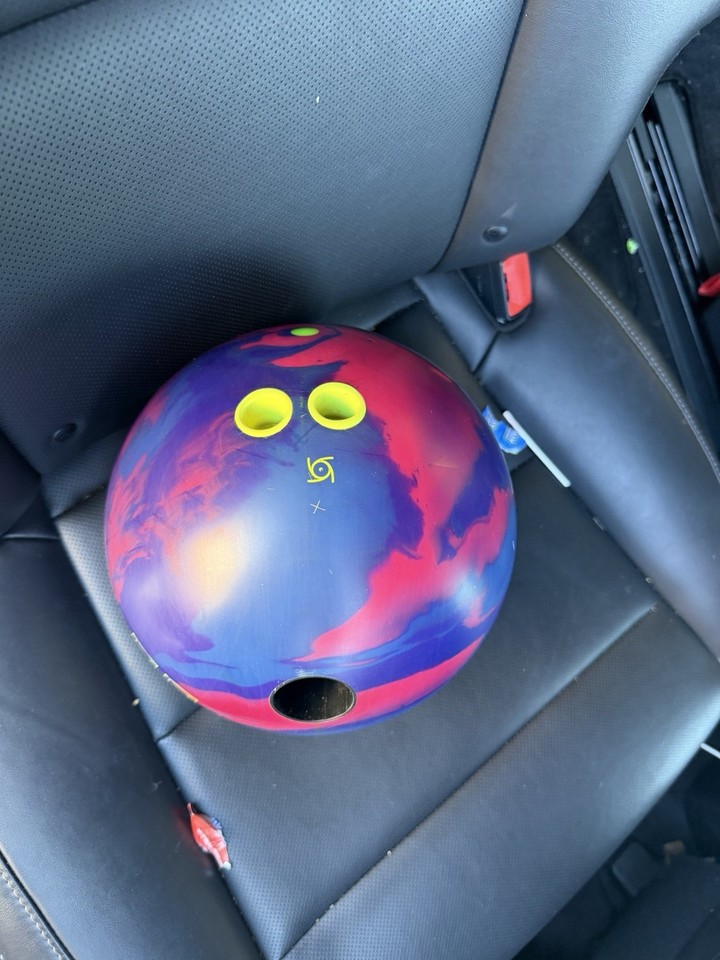 Storm Phaze 2 Bowling Ball 14 Lb with Finger Grip Used Great Condition Drilled | eBay