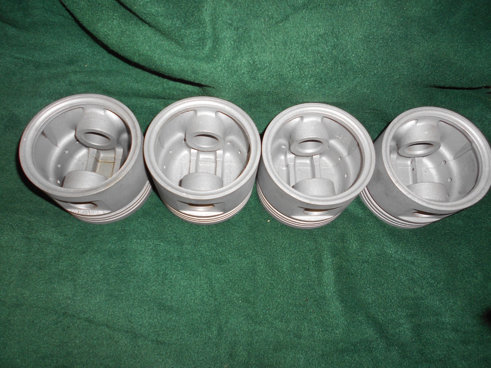Continental Pistons P/N 40327 (MFG STAMP 4557) | Aftermarket Branded ...