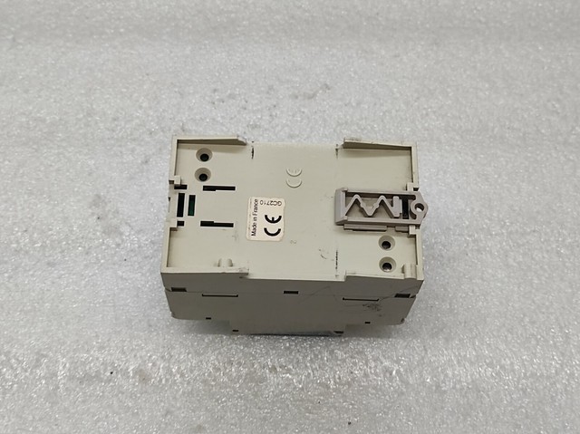 HAGER EH111 TIME SWITCH WITH DAILY CYCLE 230V for sale online | eBay