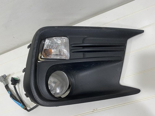 OEM 2018-2020 Subaru WRX Premium Front Right Fog Light Cover Black ...