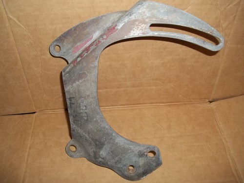 75-79 Pontiac 350 400 455 Front Alternator Bracket 499749 GTO Trans Am ...