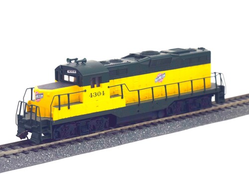 HO Scale Walthers Chicago North Western, CNW GP9m #4304 Very Nice, Runs ...