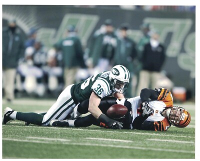 Jim Leonhard Unsigned 8x10 Photo NY Jets Wisconsin Badgers A | eBay