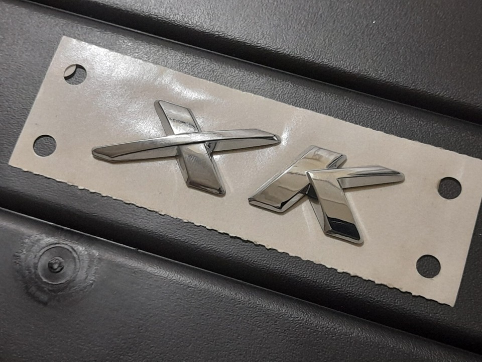 NEW GENUINE JAGUAR XK BOOT BADGE CHROME EMBLEM 2006 X150 XK8 XKR | eBay UK