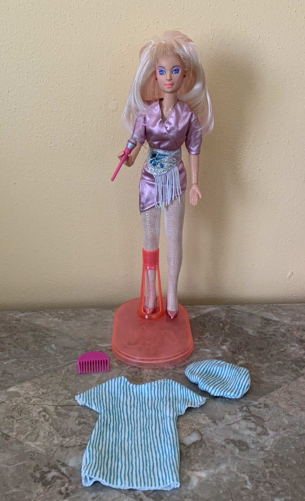 Jem and the Holograms JEM doll in original Dresses & Accessories ...