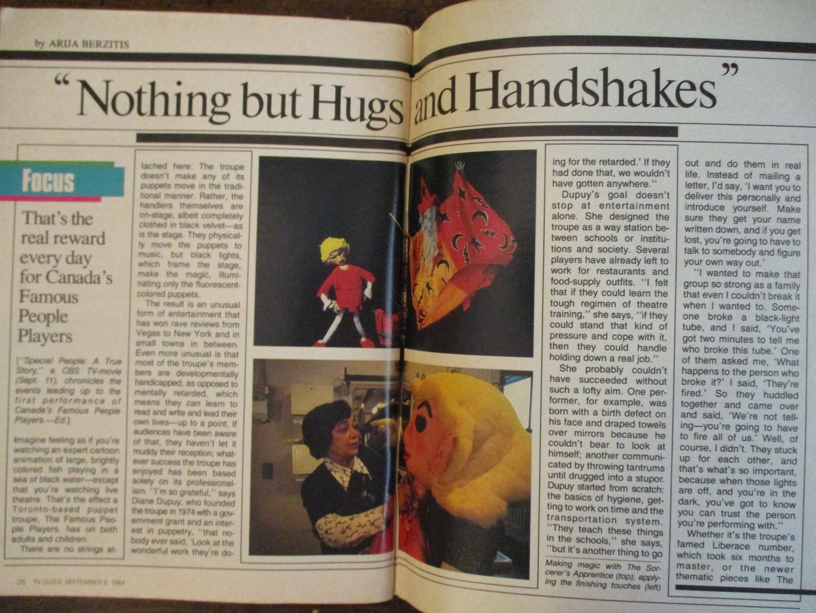 Se 8-1984 TV Guide(CANADA'S FAMOUS PEOPLE PLAYERS/POPE JOHN PAUL II ...