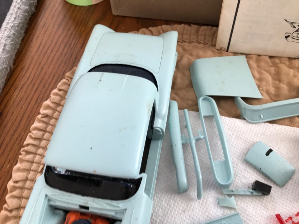 AMT 1/25 VINTAGE 1958 CHEVY BUILDER/PARTS CAR USED AS-IS USED CIRCA ...