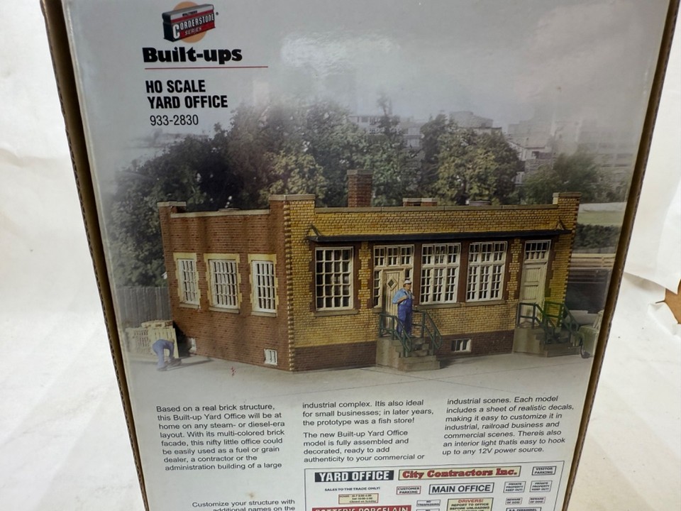 Walthers Ho Scale Cornerstone Series Built Ups Ho Yard Office #933-2830 ...