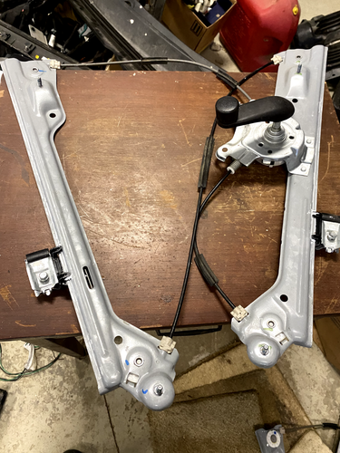 2015-18 Silverado Sierra Manual Window Regulator Front Left OEM GM ...