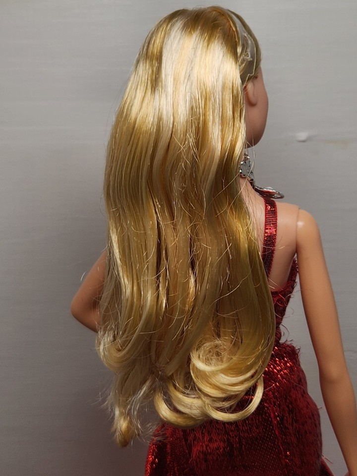 Barbie Collector 2015 Model Muse Doll - Blonde in great condition. | eBay