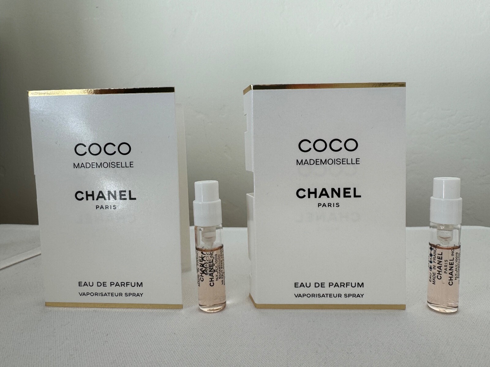 Chanel Coco Mademoiselle Eau de Parfum Spray 1.5ml Sample Lot Of 2 ...