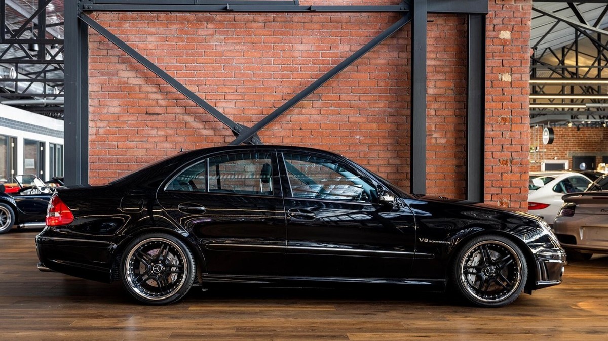 Slammed E55 Amg