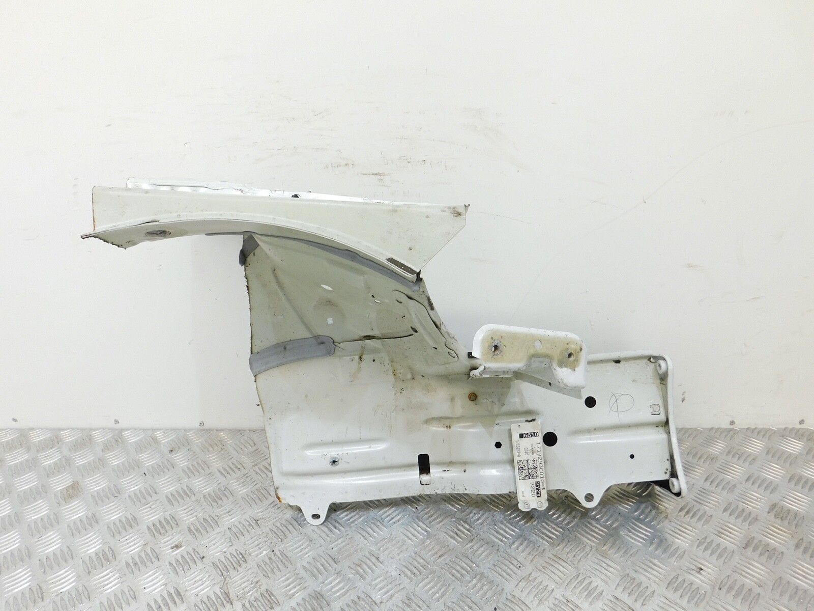 SKODA OCTAVIA MK3 O/S DRIVERS SIDE INNER WING FLITCH PANEL CHASSIS LEG ...