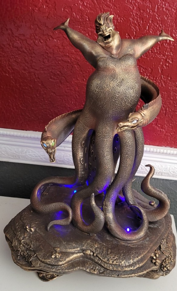 Disney Little Mermaid Ursula Eels Flotsam Jetsam Figurine Figure Light ...