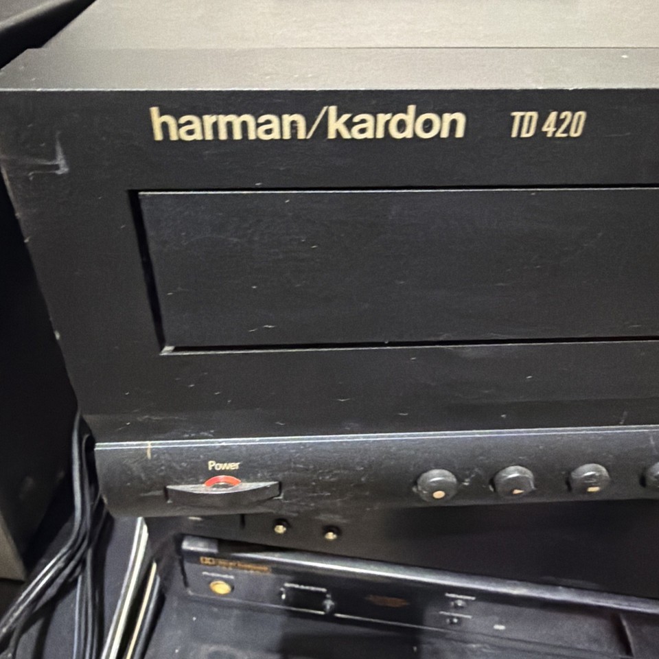 Harman Kardon TD 420 Dolby Cassette Deck Power Button Comes On For ...