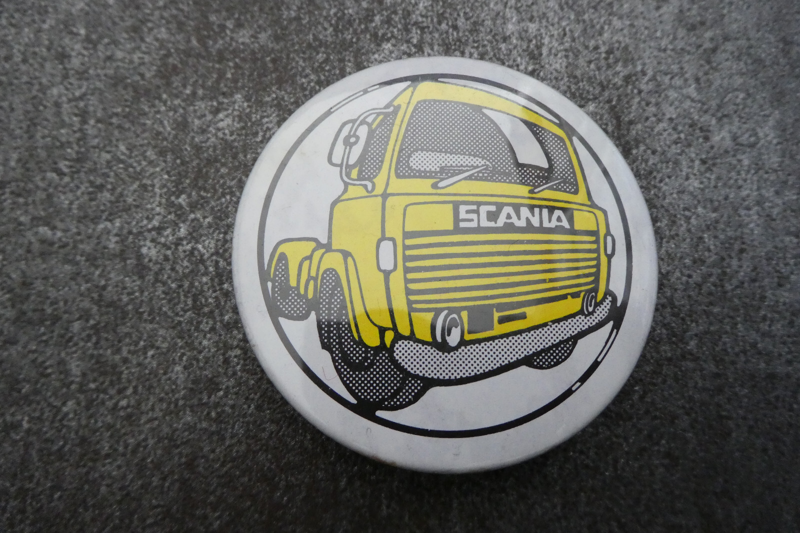 Scania Truck Pin Badge Button (L36B) | eBay