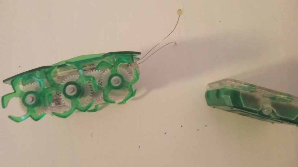 HexBug Mechanicals Green Fire Ant w/ Remote Non-Working Needs New ...